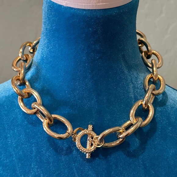 Jewelry | Chunky Gold Toggle Necklace | Poshmark